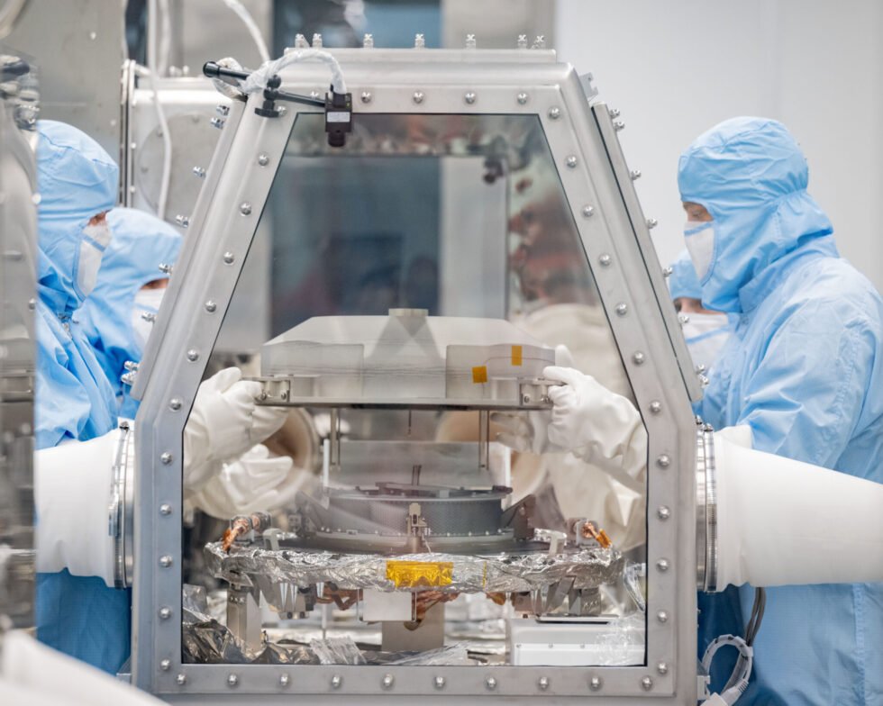 NASA Opens the Lid on OSIRIS-REx’s Sample Capsule | AstroBrief